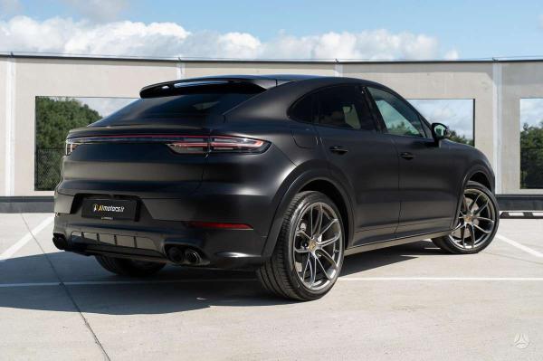 Черный Порше Cayenne Coupe 2019 в Вильнюс, объемом двигателя 4.00 л и пробегом 133 тыс. км за 69850 €, фото 2 на AUTOMOTO.COM.LV