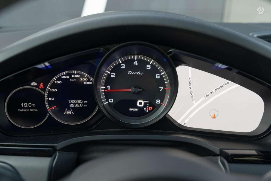 Черный Порше Cayenne Coupe 2019 в Вильнюс, объемом двигателя 4.00 л и пробегом 133 тыс. км за 69850 €, фото 12 на AUTOMOTO.COM.LV