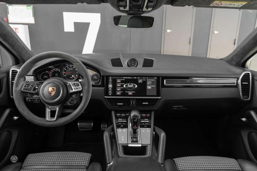 Черный Порше Cayenne Coupe 2019 в Вильнюс, объемом двигателя 4.00 л и пробегом 133 тыс. км за 69850 €, фото 14 на AUTOMOTO.COM.LV