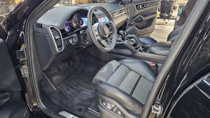 Черный Порше Cayenne Coupe 2019 в Клайпеда, объемом двигателя 3.00 л и пробегом 153 тыс. км за 54500 €, фото 15 на AUTOMOTO.COM.LV