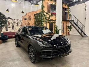Melns Porsche Cayenne Coupe 2019 Panevēža, ar dzinēja tilpumu 3.00 L un nobraukumu 199 tūkst. km par 46900 €, foto 4 vietnē AUTOMOTO.COM.LV