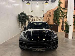 Melns Porsche Cayenne Coupe 2019 Panevēža, ar dzinēja tilpumu 3.00 L un nobraukumu 199 tūkst. km par 46900 €, foto 5 vietnē AUTOMOTO.COM.LV