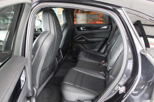 Black Porsche Cayenne Coupe 2020 in Klaipeda, with an engine capacity of 3.00 L and mileage of 113 thousand km for 49700 €, photo 15 on AUTOMOTO.COM.LV