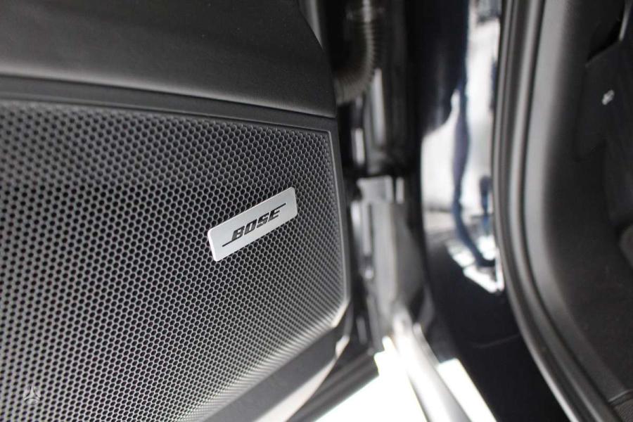 Black Porsche Cayenne Coupe 2020 in Klaipeda, with an engine capacity of 3.00 L and mileage of 113 thousand km for 49700 €, photo 21 on AUTOMOTO.COM.LV