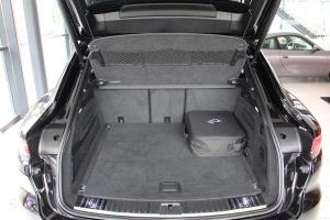 Black Porsche Cayenne Coupe 2020 in Klaipeda, with an engine capacity of 3.00 L and mileage of 113 thousand km for 49700 €, photo 23 on AUTOMOTO.COM.LV