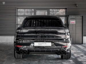 Melns Porsche Cayenne Coupe 2021 Klaipėda, ar dzinēja tilpumu 4.00 L un nobraukumu 97 tūkst. km par 82911 €, foto 5 vietnē AUTOMOTO.COM.LV