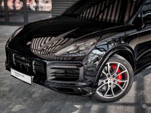 Melns Porsche Cayenne Coupe 2021 Klaipėda, ar dzinēja tilpumu 4.00 L un nobraukumu 97 tūkst. km par 82911 €, foto 12 vietnē AUTOMOTO.COM.LV