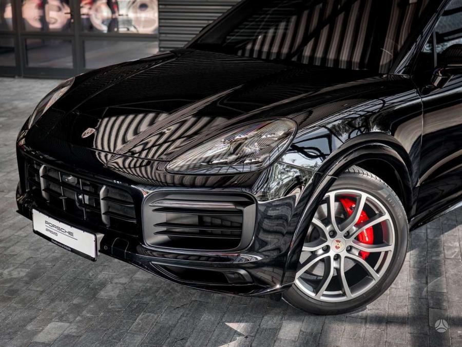 Melns Porsche Cayenne Coupe 2021 Klaipėda, ar dzinēja tilpumu 4.00 L un nobraukumu 97 tūkst. km par 82911 €, foto 12 vietnē AUTOMOTO.COM.LV