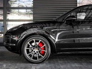 Melns Porsche Cayenne Coupe 2021 Klaipėda, ar dzinēja tilpumu 4.00 L un nobraukumu 97 tūkst. km par 82911 €, foto 19 vietnē AUTOMOTO.COM.LV