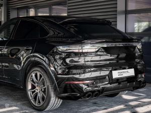 Melns Porsche Cayenne Coupe 2021 Klaipėda, ar dzinēja tilpumu 4.00 L un nobraukumu 97 tūkst. km par 82911 €, foto 22 vietnē AUTOMOTO.COM.LV