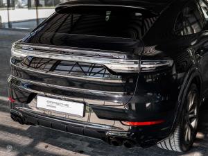 Melns Porsche Cayenne Coupe 2021 Klaipėda, ar dzinēja tilpumu 4.00 L un nobraukumu 97 tūkst. km par 82911 €, foto 26 vietnē AUTOMOTO.COM.LV