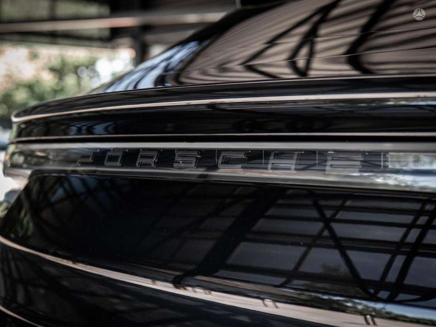Melns Porsche Cayenne Coupe 2021 Klaipėda, ar dzinēja tilpumu 4.00 L un nobraukumu 97 tūkst. km par 82911 €, foto 27 vietnē AUTOMOTO.COM.LV