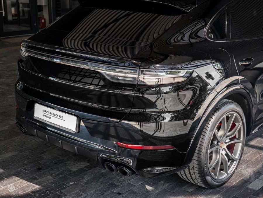 Melns Porsche Cayenne Coupe 2021 Klaipėda, ar dzinēja tilpumu 4.00 L un nobraukumu 97 tūkst. km par 82911 €, foto 28 vietnē AUTOMOTO.COM.LV