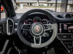 Melns Porsche Cayenne Coupe 2021 Klaipėda, ar dzinēja tilpumu 4.00 L un nobraukumu 97 tūkst. km par 82911 €, foto 41 vietnē AUTOMOTO.COM.LV
