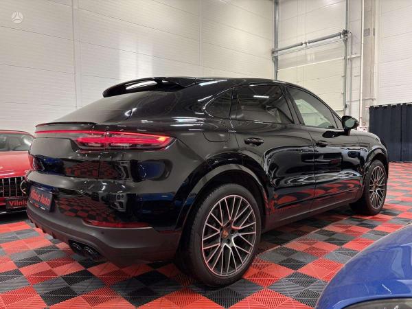 Черный Порше Cayenne Coupe 2021 в Вильнюс, объемом двигателя 3.00 л и пробегом 104 тыс. км за 53800 €, фото 4 на AUTOMOTO.COM.LV