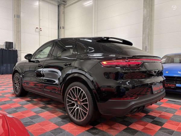 Черный Порше Cayenne Coupe 2021 в Вильнюс, объемом двигателя 3.00 л и пробегом 104 тыс. км за 53800 €, фото 6 на AUTOMOTO.COM.LV