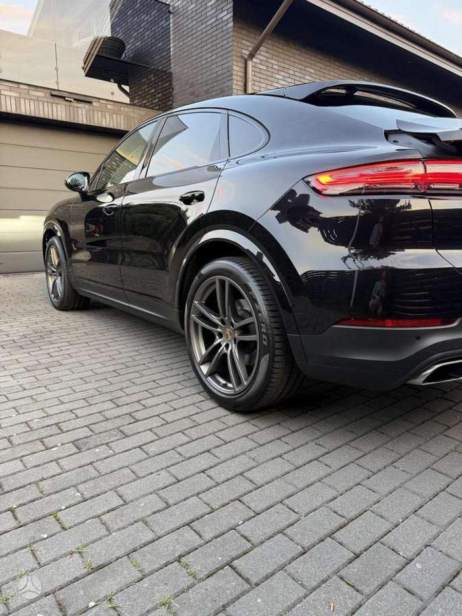 Черный Порше Cayenne Coupe 2021 в Каунас, объемом двигателя 3.00 л и пробегом 110 тыс. км за 71999 €, фото 6 на AUTOMOTO.COM.LV