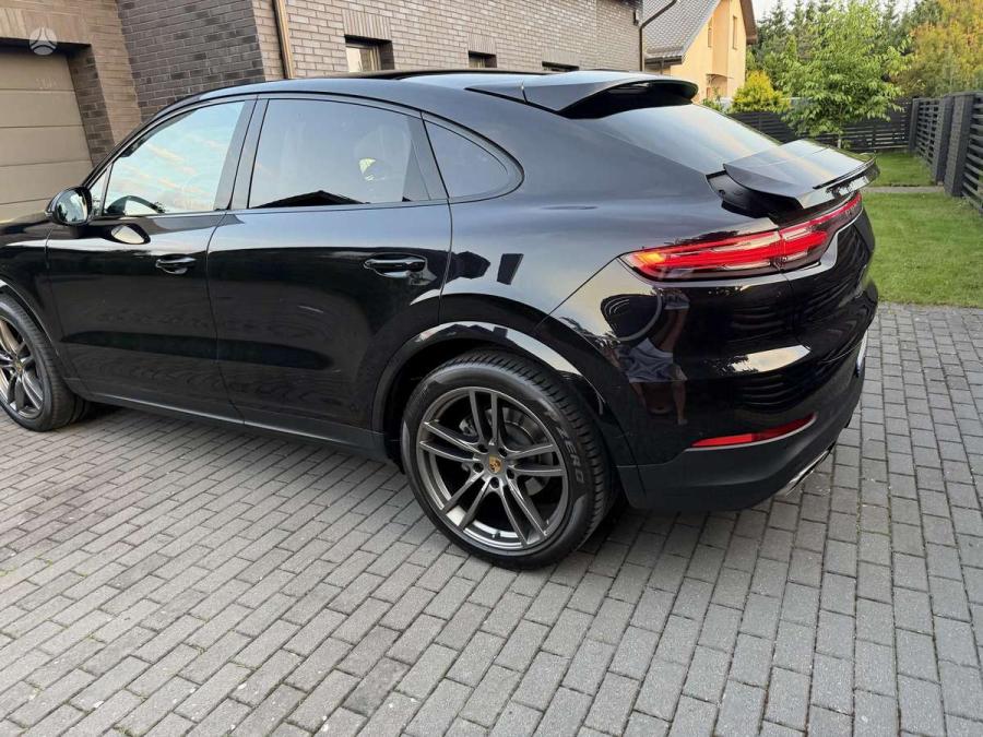 Черный Порше Cayenne Coupe 2021 в Каунас, объемом двигателя 3.00 л и пробегом 110 тыс. км за 71999 €, фото 7 на AUTOMOTO.COM.LV