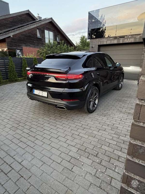 Черный Порше Cayenne Coupe 2021 в Каунас, объемом двигателя 3.00 л и пробегом 110 тыс. км за 71999 €, фото 7 на AUTOMOTO.COM.LV