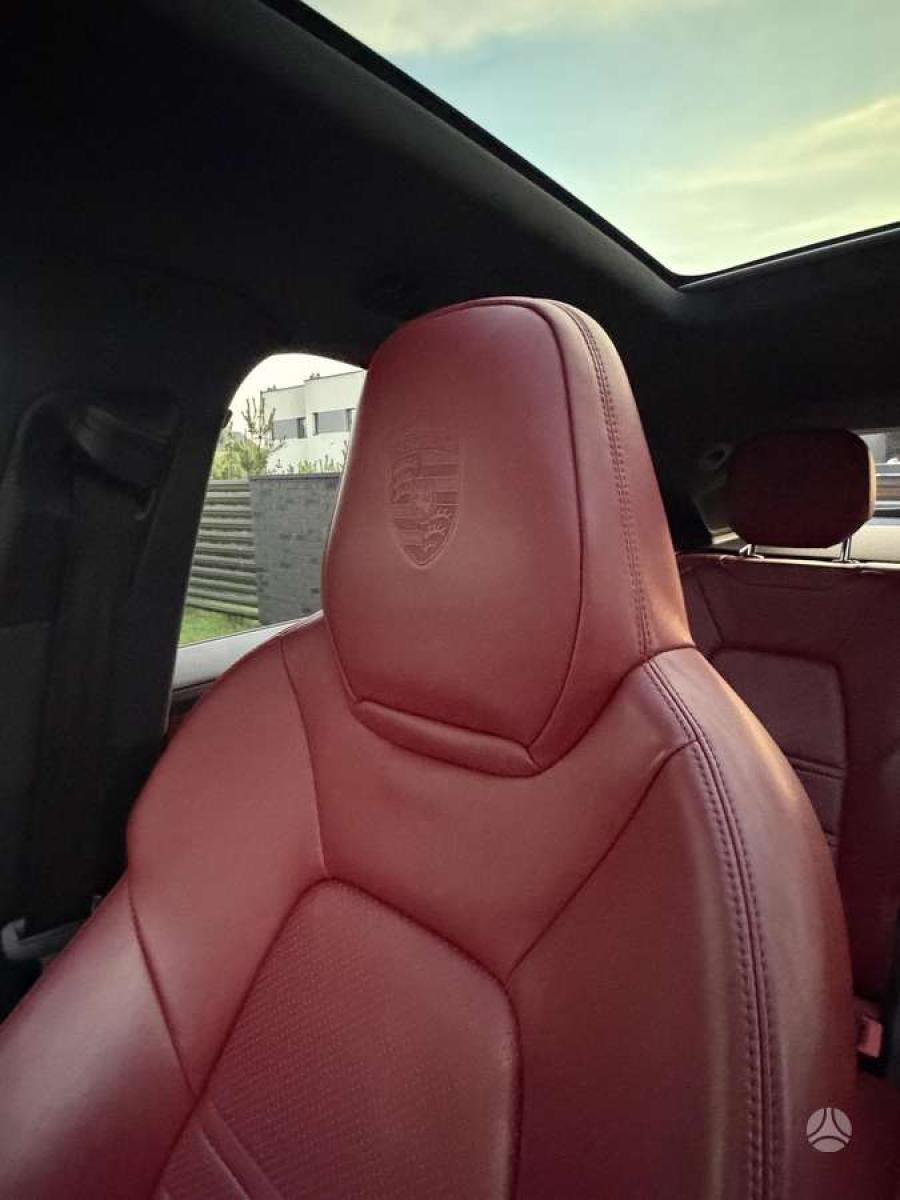 Черный Порше Cayenne Coupe 2021 в Каунас, объемом двигателя 3.00 л и пробегом 110 тыс. км за 71999 €, фото 19 на AUTOMOTO.COM.LV