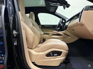Черный Порше Cayenne Coupe 2021 в Вильнюс, объемом двигателя 3.00 л и пробегом 104 тыс. км за 52499 €, фото 17 на AUTOMOTO.COM.LV
