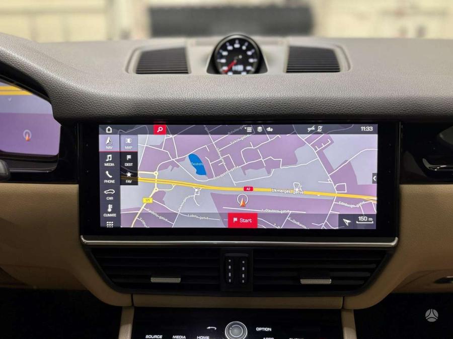 Черный Порше Cayenne Coupe 2021 в Вильнюс, объемом двигателя 3.00 л и пробегом 104 тыс. км за 52499 €, фото 24 на AUTOMOTO.COM.LV