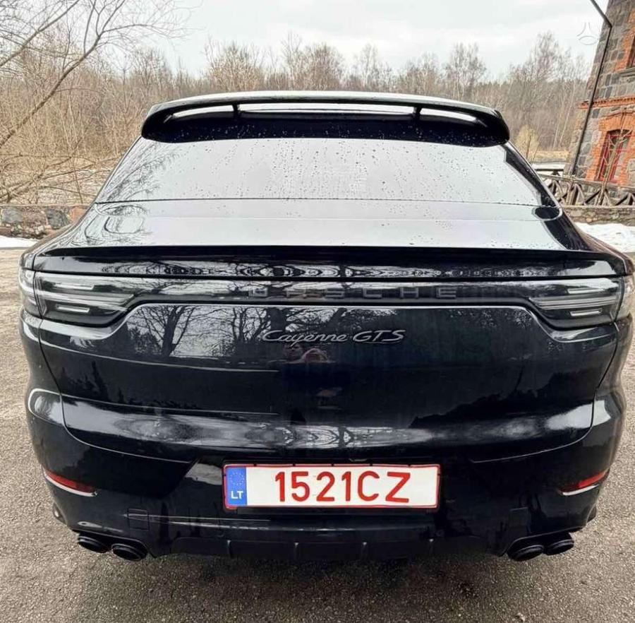 Black Porsche Cayenne Coupe 2021 in Vilnius, with an engine capacity of 4.00 L and mileage of 56 thousand km for 66000 €, photo 6 on AUTOMOTO.COM.LV