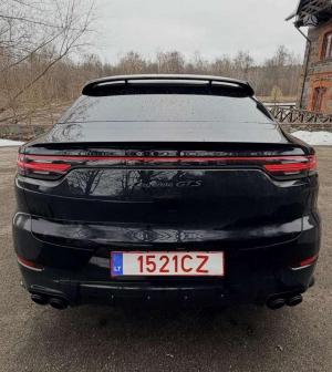 Black Porsche Cayenne Coupe 2021 in Vilnius, with an engine capacity of 4.00 L and mileage of 56 thousand km for 66000 €, photo 7 on AUTOMOTO.COM.LV