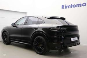 Black Porsche Cayenne Coupe 2023 in Vilnius, with an engine capacity of 4.00 L and mileage of 60 thousand km for 87700 €, photo 2 on AUTOMOTO.COM.LV
