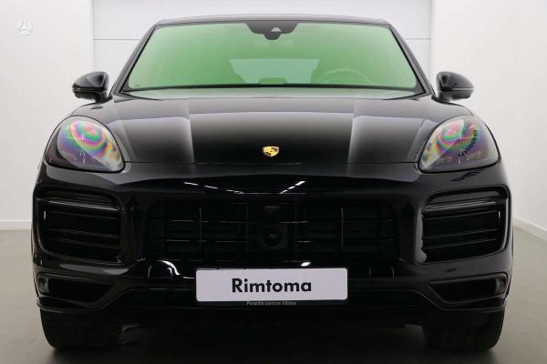 Melns Porsche Cayenne Coupe 2023 Viļņa, ar dzinēja tilpumu 4.00 L un nobraukumu 65 tūkst. km par 81900 €, foto 5 vietnē AUTOMOTO.COM.LV