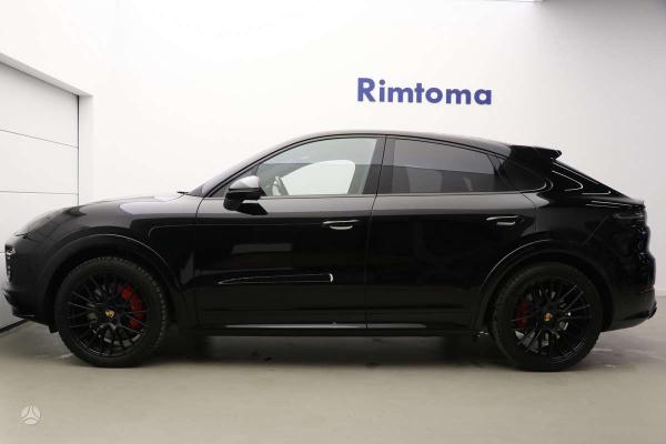 Melns Porsche Cayenne Coupe 2023 Viļņa, ar dzinēja tilpumu 4.00 L un nobraukumu 65 tūkst. km par 81900 €, foto 4 vietnē AUTOMOTO.COM.LV