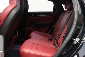 Черный Порше Cayenne Coupe 2023 в Вильнюс, объемом двигателя 4.00 л и пробегом 65 тыс. км за 82990 €, фото 11 на AUTOMOTO.COM.LV