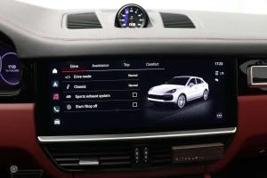 Черный Порше Cayenne Coupe 2023 в Вильнюс, объемом двигателя 4.00 л и пробегом 65 тыс. км за 82990 €, фото 20 на AUTOMOTO.COM.LV