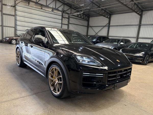 Черный Порше Cayenne Coupe 2024 в Вильнюс, объемом двигателя 0.00 л и пробегом 86 тыс. км за 132000 €, фото 1 на AUTOMOTO.COM.LV