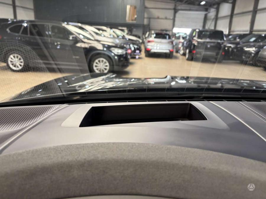 Melns Porsche Cayenne Coupe 2024 Viļņa, ar dzinēja tilpumu 0.00 L un nobraukumu 86 tūkst. km par 132000 €, foto 22 vietnē AUTOMOTO.COM.LV