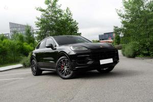 Black Porsche Cayenne Coupe 2026 in Vilnius, with an engine capacity of 3.00 L and mileage of 0 thousand km for 145200 €, photo 18 on AUTOMOTO.COM.LV