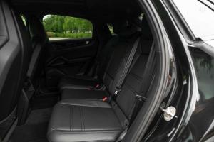 Black Porsche Cayenne Coupe 2026 in Vilnius, with an engine capacity of 3.00 L and mileage of 0 thousand km for 145200 €, photo 27 on AUTOMOTO.COM.LV