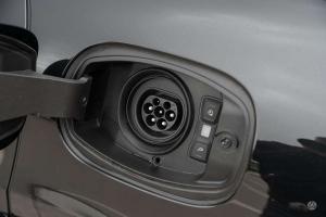 Black Porsche Cayenne Coupe 2026 in Vilnius, with an engine capacity of 3.00 L and mileage of 0 thousand km for 145200 €, photo 38 on AUTOMOTO.COM.LV