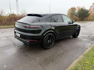 Black Porsche Cayenne Coupe 2020 in Siauliai, with an engine capacity of 4.00 L and mileage of 85 thousand km for 72000 €, photo 3 on AUTOMOTO.COM.LV