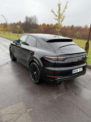 Black Porsche Cayenne Coupe 2020 in Siauliai, with an engine capacity of 4.00 L and mileage of 85 thousand km for 72000 €, photo 4 on AUTOMOTO.COM.LV