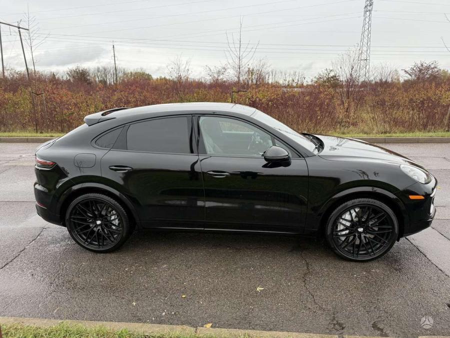 Black Porsche Cayenne Coupe 2020 in Siauliai, with an engine capacity of 4.00 L and mileage of 85 thousand km for 72000 €, photo 7 on AUTOMOTO.COM.LV