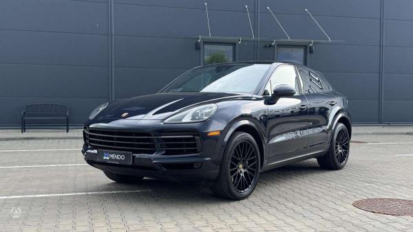 Blue Porsche Cayenne Coupe 2022 in Vilnius, with an engine capacity of 3.00 L and mileage of 61 thousand km for 65990 €, photo 1 on AUTOMOTO.COM.LV
