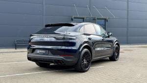 Синий Порше Cayenne Coupe 2022 в Вильнюс, объемом двигателя 3.00 л и пробегом 61 тыс. км за 65990 €, фото 3 на AUTOMOTO.COM.LV