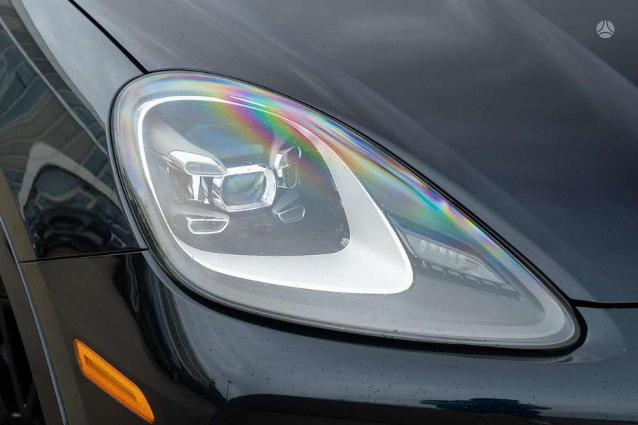 Синий Порше Cayenne Coupe 2022 в Вильнюс, объемом двигателя 3.00 л и пробегом 61 тыс. км за 65990 €, фото 12 на AUTOMOTO.COM.LV