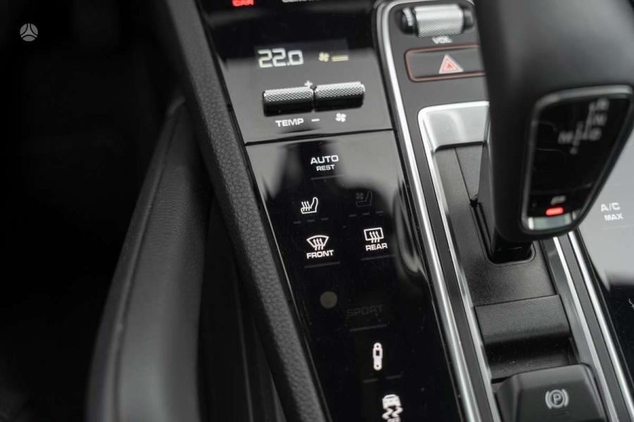 Синий Порше Cayenne Coupe 2022 в Вильнюс, объемом двигателя 3.00 л и пробегом 61 тыс. км за 65990 €, фото 31 на AUTOMOTO.COM.LV