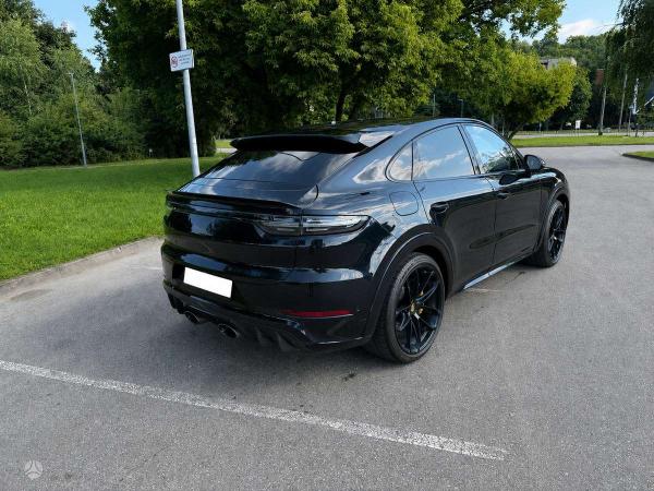 Zils Porsche Cayenne Coupe 2022 Kauņa, ar dzinēja tilpumu 4.00 L un nobraukumu 28 tūkst. km par 145000 €, foto 2 vietnē AUTOMOTO.COM.LV