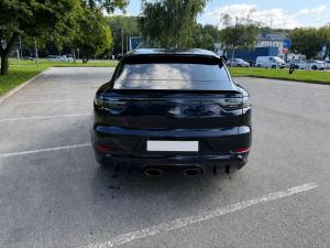 Blue Porsche Cayenne Coupe 2022 in Kaunas, with an engine capacity of 4.00 L and mileage of 28 thousand km for 145000 €, photo 7 on AUTOMOTO.COM.LV