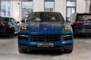 Blue Porsche Cayenne Coupe 2024 in Kaunas, with an engine capacity of 3.00 L and mileage of 21 thousand km for 102950 €, photo 2 on AUTOMOTO.COM.LV
