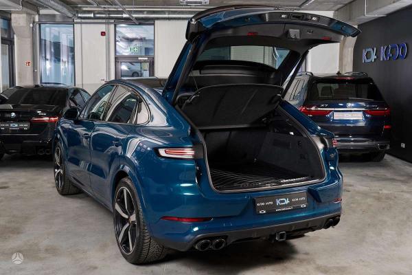 Zils Porsche Cayenne Coupe 2024 Kauņa, ar dzinēja tilpumu 3.00 L un nobraukumu 21 tūkst. km par 102950 €, foto 11 vietnē AUTOMOTO.COM.LV