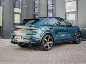 Blue Porsche Cayenne Coupe 2024 in Kaunas, with an engine capacity of 3.00 L and mileage of 25 thousand km for 99450 €, photo 12 on AUTOMOTO.COM.LV